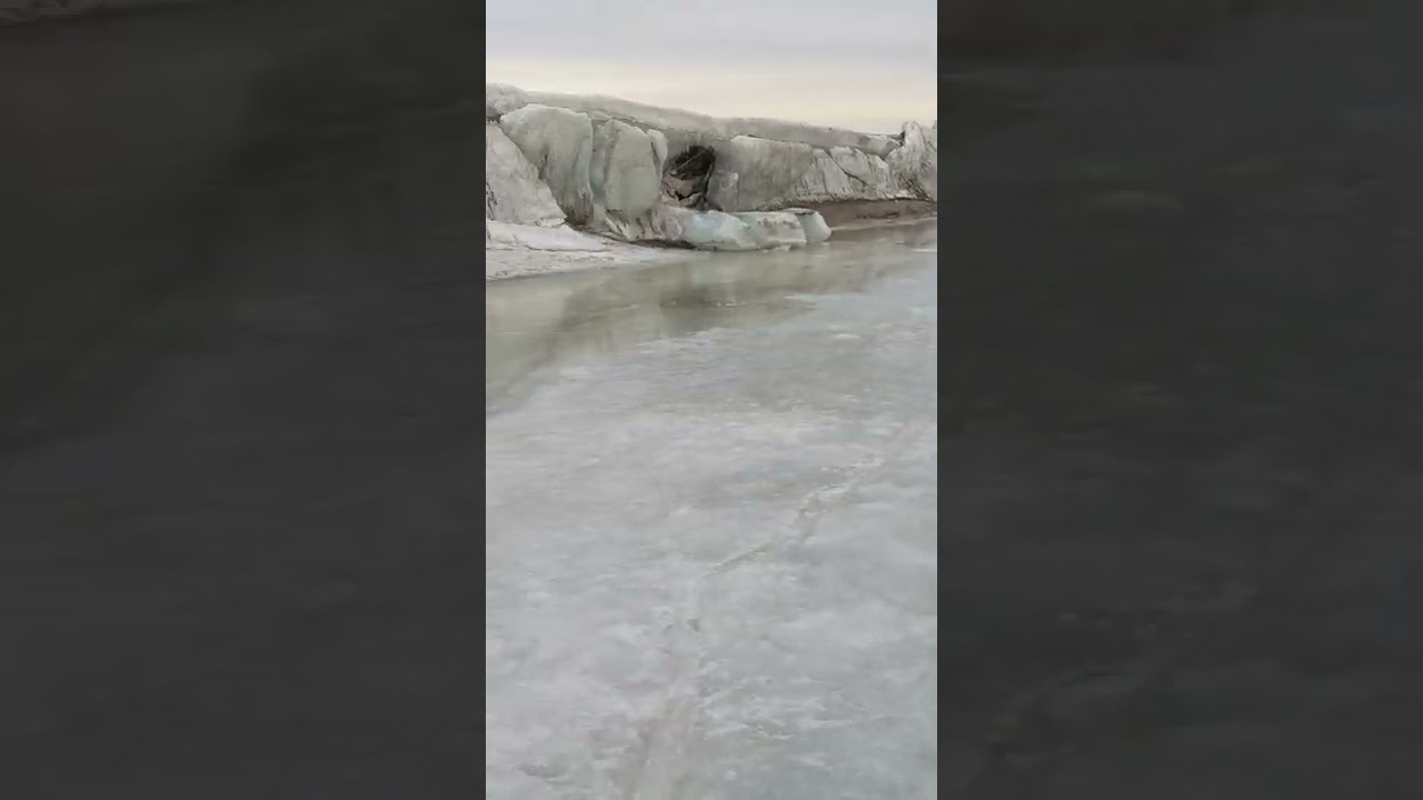Missouri River Ice Wall