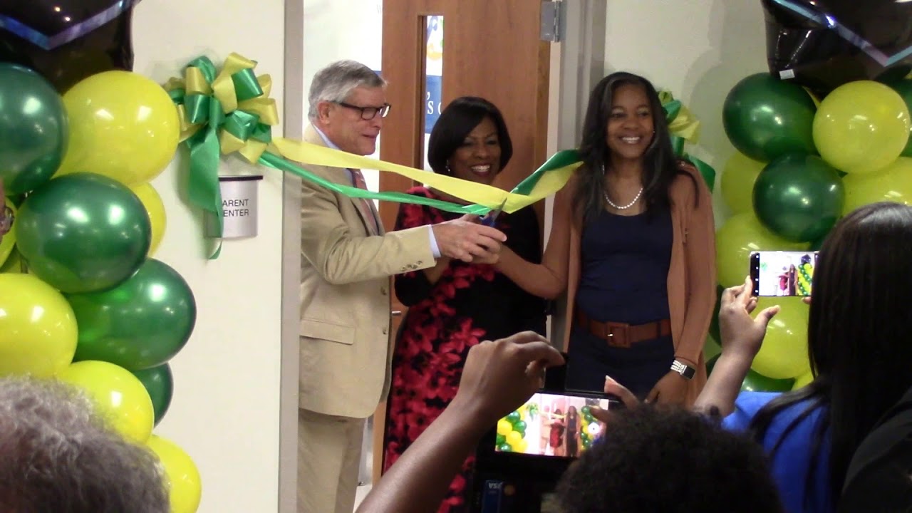 Park Forest Elementary Magnet Smart Lab Ribbon Cutting Ceremony EBR TV