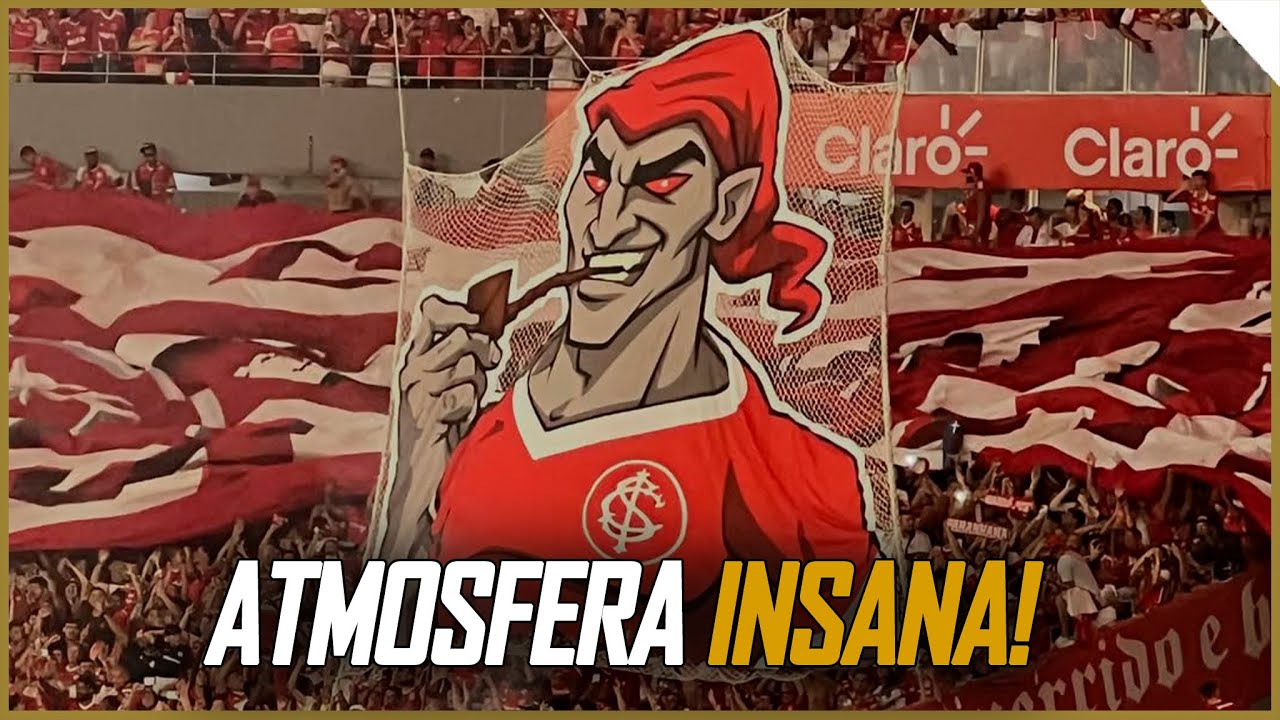 Inter fans at the derby against Grêmio in the 449th Gre-Nal!