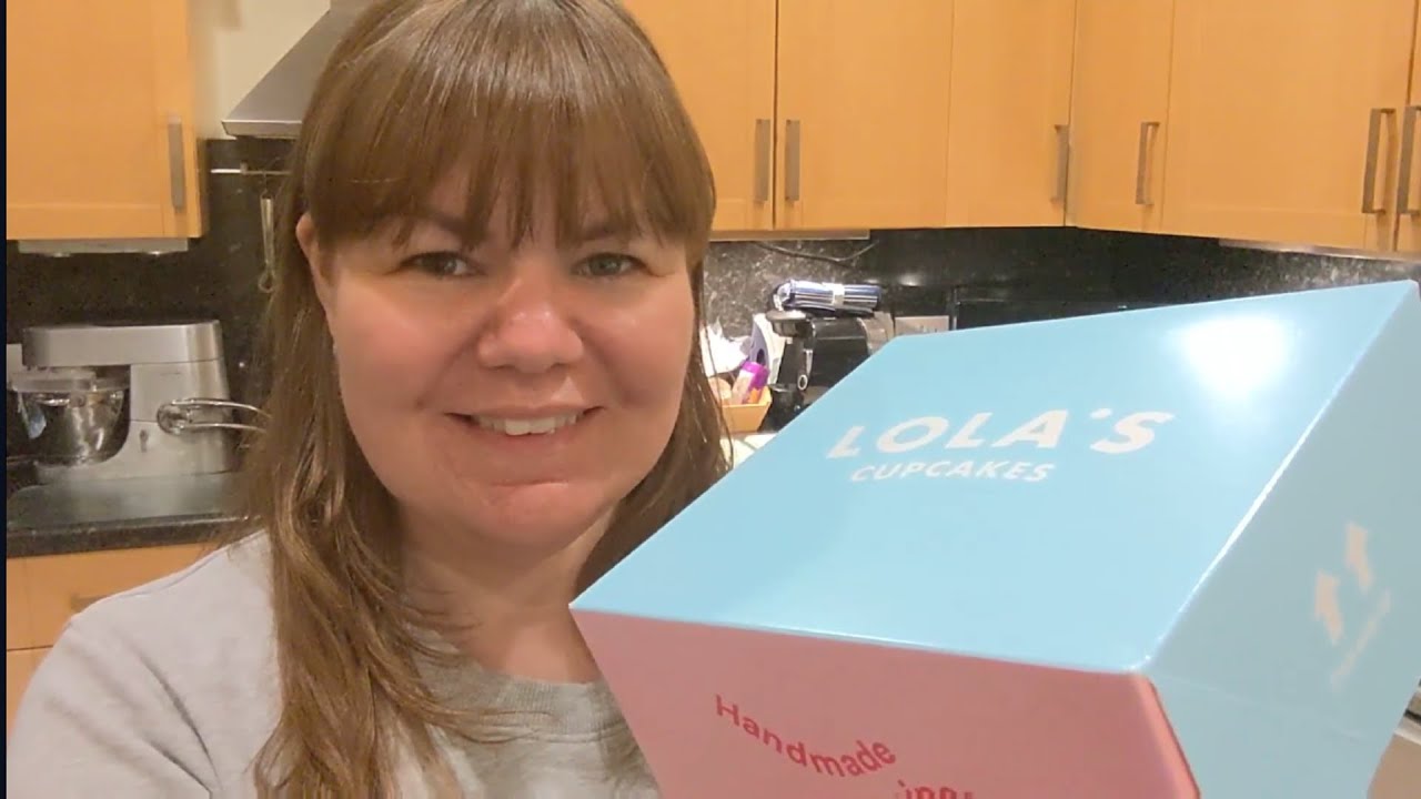 Too Good To Go | Lola's Cupcakes Box 🧁😋