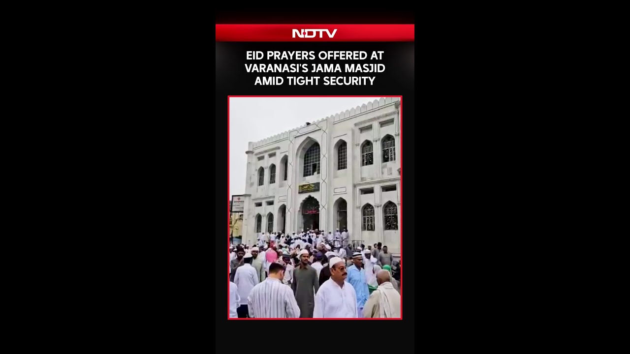 Eid Prayers Offered At Jama Masjid Amid Tight Security And Drone ...