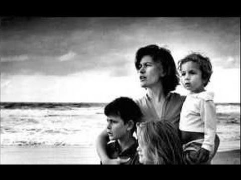 Revólver - El Dorado | Music Video, Song Lyrics and Karaoke