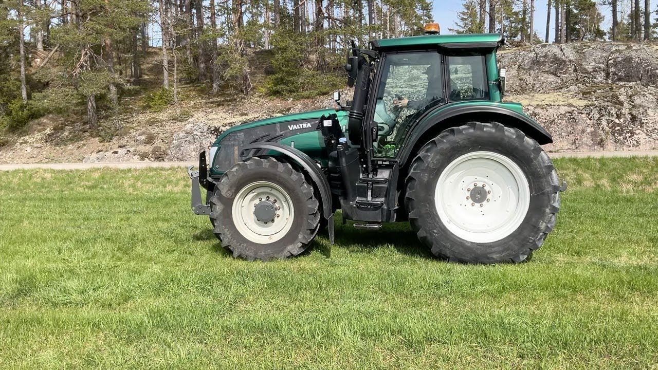 Traktor Valtra T203 Direct, Trosa, Klaravik auktioner