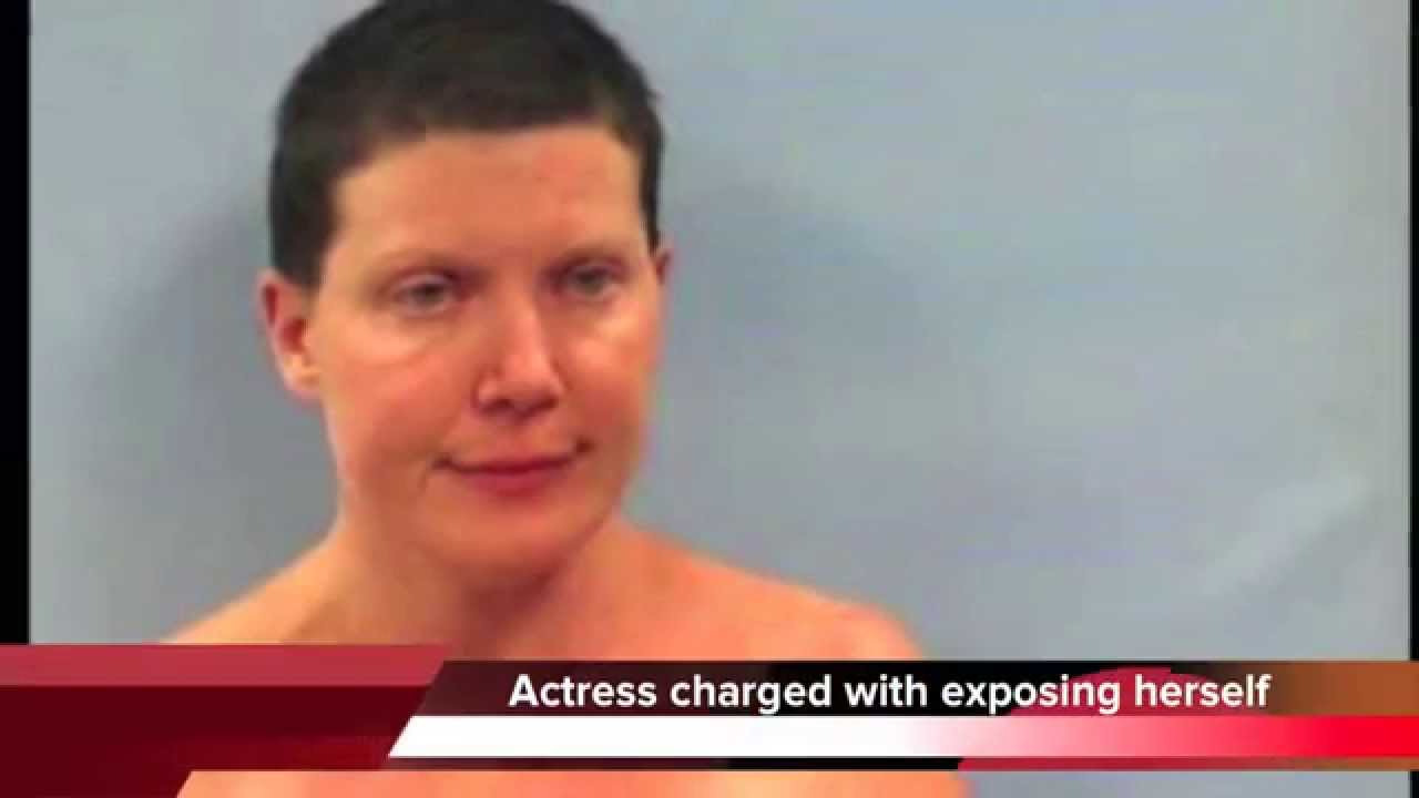 Star Trek actress charged with exposing herself to kids - Jennifer Lien