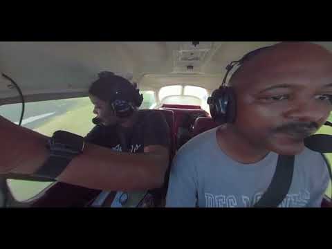 Cessna 172 Touch-and-Go at Galveston, TX Airport