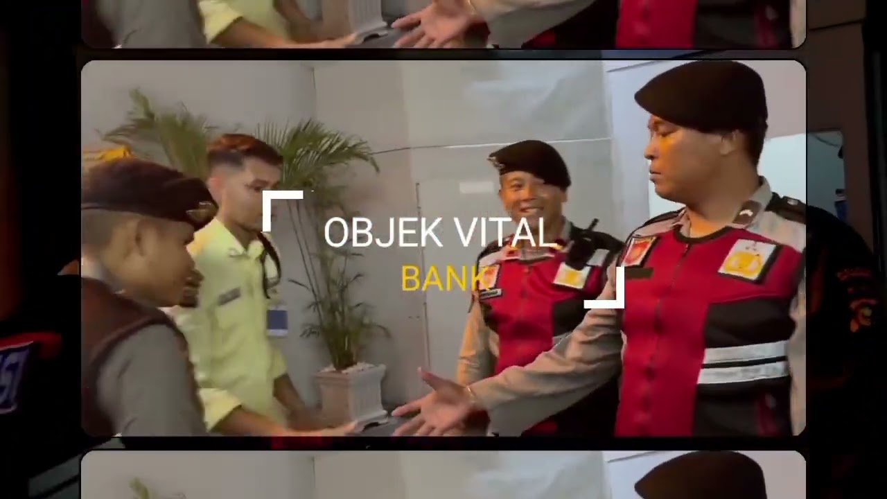 SAMAPTA POLRI kereeen abizzz👍👍Kota ku Aman Kondusif. Pak Polisi patroli dan menyambangi Masyarakat.