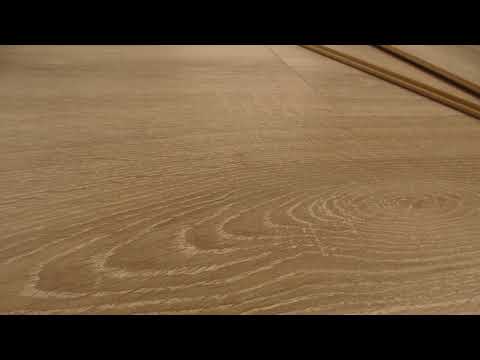 Valore 8mm Light Grey Sawcut Oak Laminate Flooring