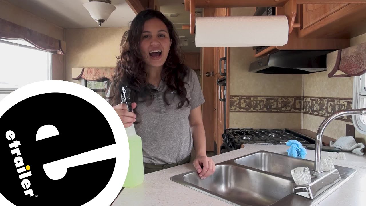 etrailer | In-Depth Review of the Spray Bottle with Adjustable Nozzle