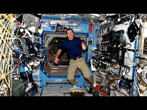 Thomas PESQUET à l’Académie des Sciences | ARISS FRANCOPHONE