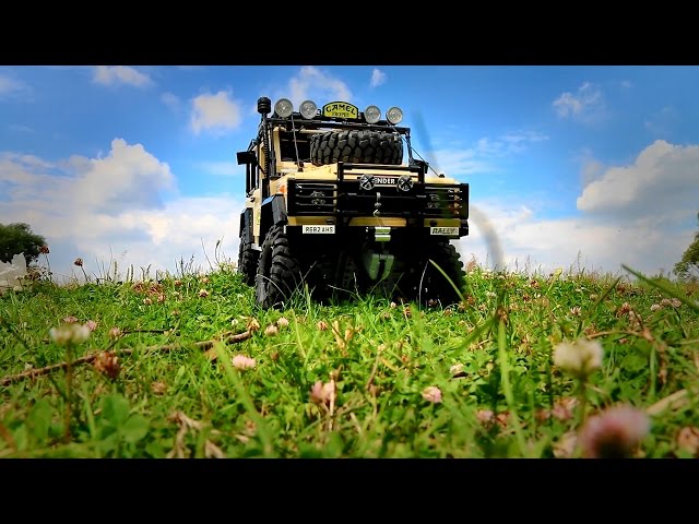 LEGO RC Land Rover Defender 90 - The Awesomer