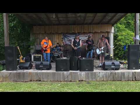 I'll be there for you/Wanted dead or alive (Cover) Somethin'Fierce Band