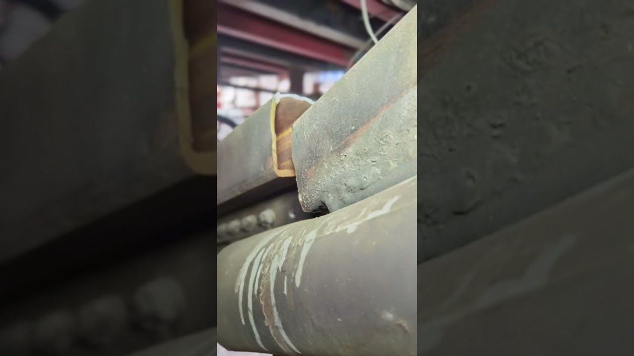 尾板斷臂維修換機架丨#尾板工程 #貨車尾板 #尾板安裝 #尾板保養 #安全裝置 #車尾板 #拮斗尾板 #貨車尾鋼板 #貨車尾鋁板 #訂做尾板 #尾板訂做