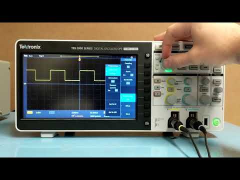 Using the Oscilloscope