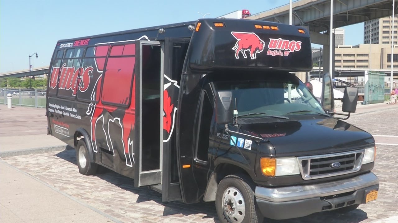 Local entrepreneurs create shuttle service to connect Buffalo districts