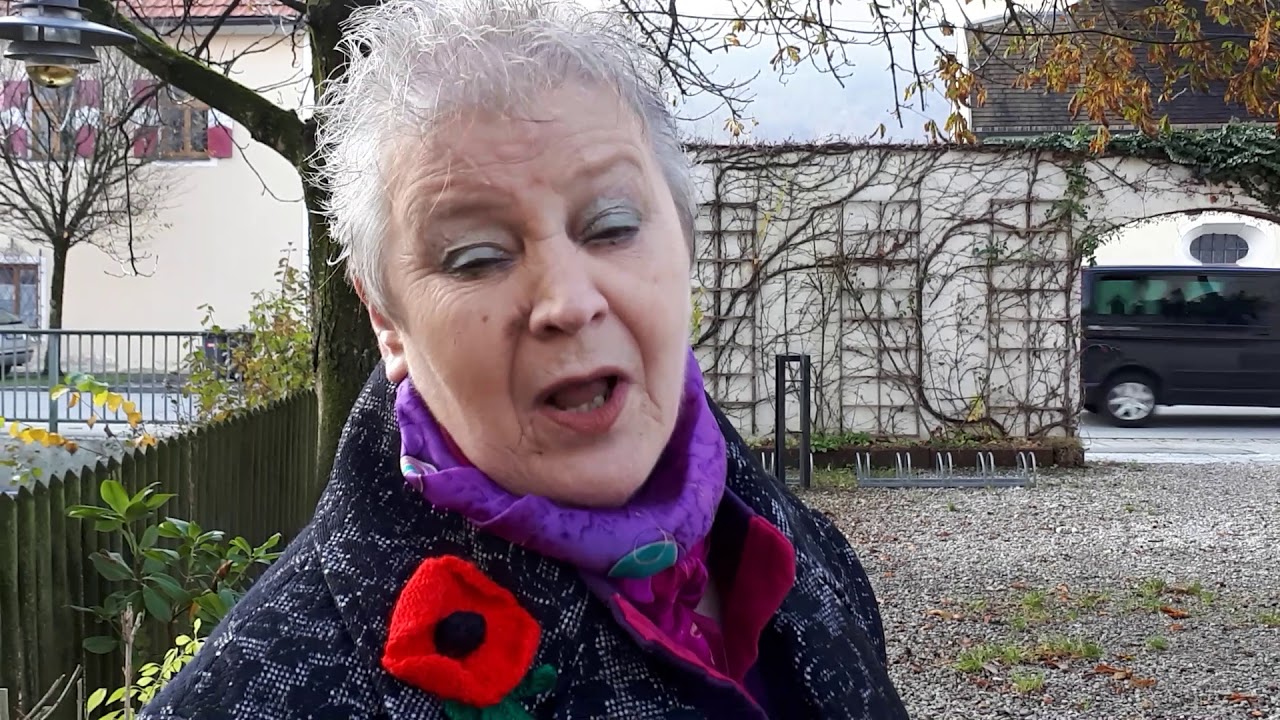 Gerrie March Psychic Medium from London talks about her workshops in Aschau/Bavaria