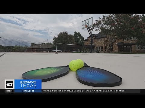 As pickleball popularity rises, North Texas homeowners are building their own courts