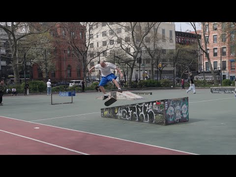 Canon V1: Sample footage with slow motion sports (6390C001)