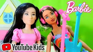 ????Barbie becomes Rockstar Queen from Rock n' Royals! (Adley/Wendy Pretend Play/Nastya/Cookieswirlc)