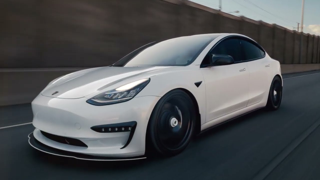 Tesla: Revolutionizing the Auto Industry with AI Technology