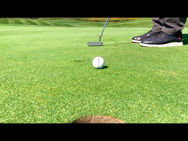 Mastering Your Putting: Tips for a Perfect Roll | Galaxy