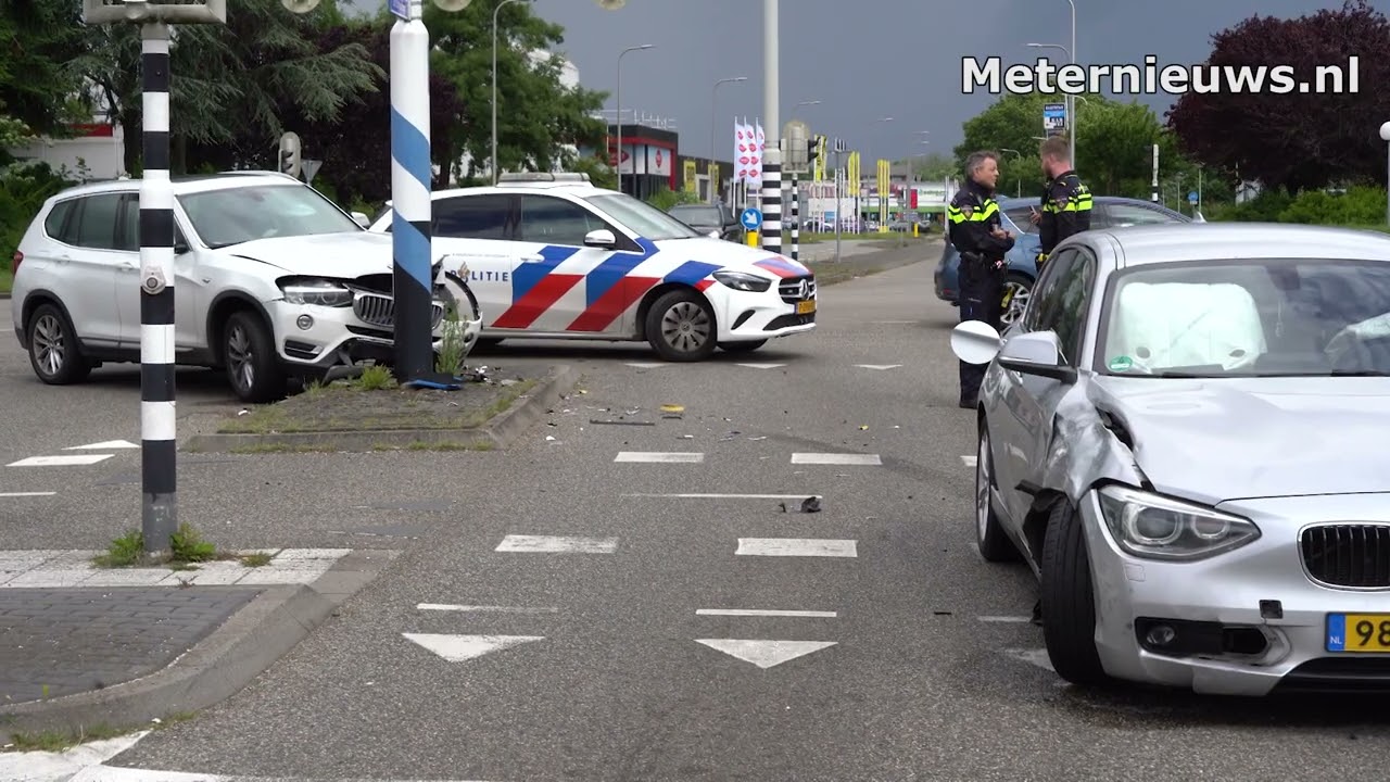Drie gewonden na ongeval in Hoogeveen(Video)