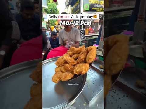 Pune’s famous sabudana vada❤️Most selling#pune #streetfood #jmroad #sabudanavada #punekar #vada