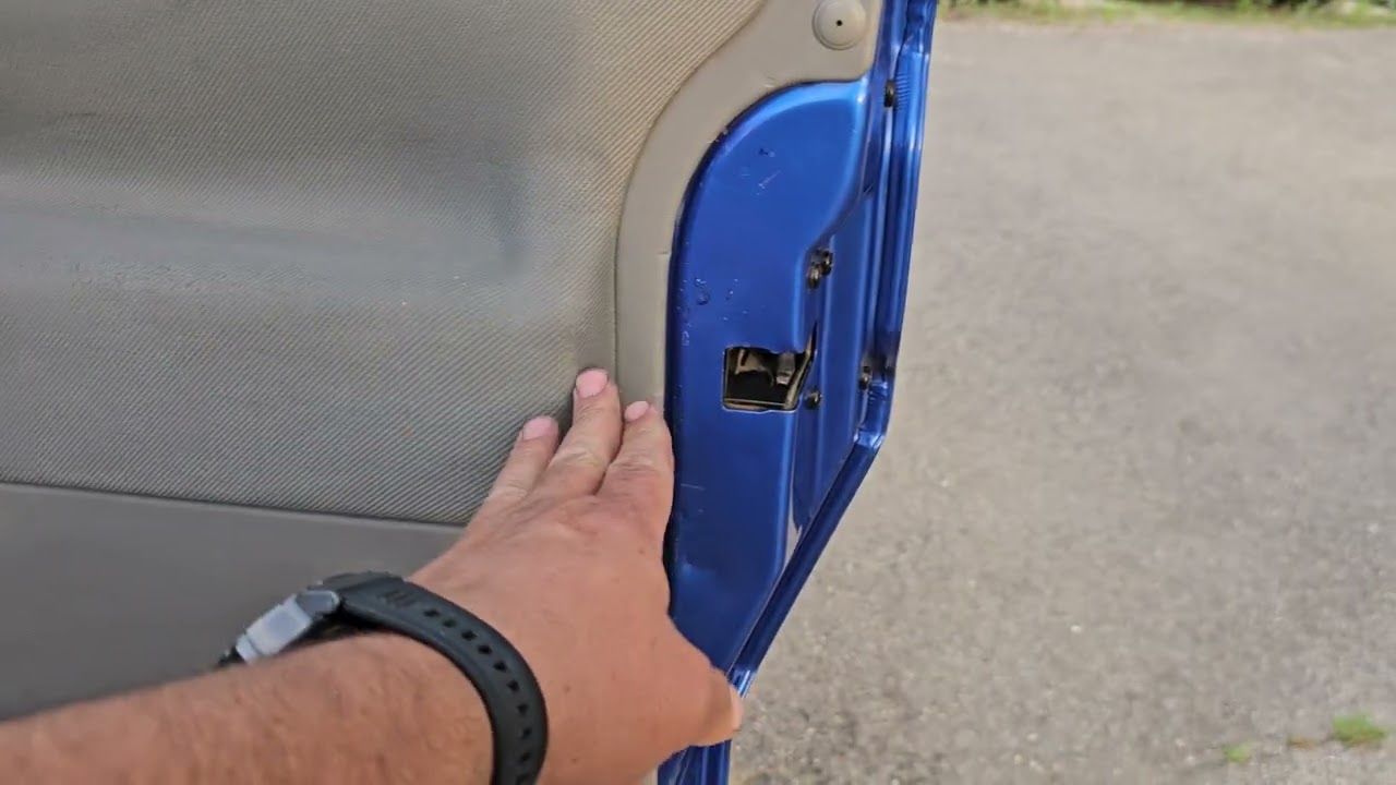 Eladó VOLKSWAGEN TRANSPORTER T4 Kisbusz (2001) | Használtautó.hu