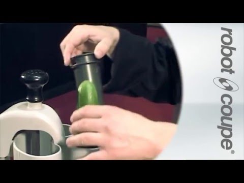 Robot-Coupe Combination Food Processor R 301 Ultra - slicing cucumber