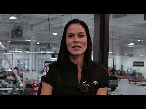 Pfaff Autoworks: Meet the Team - Mindy C