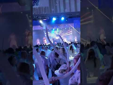 Riu White Party #riugrancanaria #riuhotels #riu #party #whiteparty #dj #grancanaria #dance