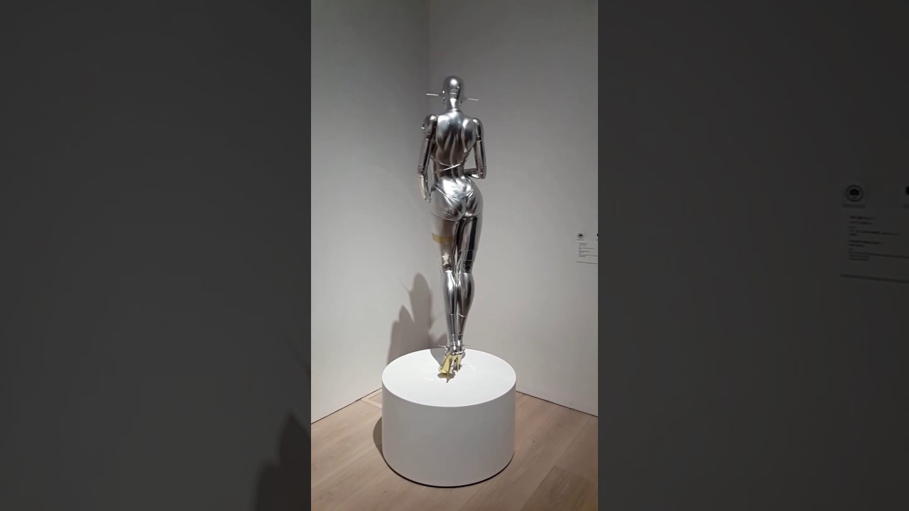 Hajime Sorayama Robot - Mori Art Museum / Tokyo Japan
