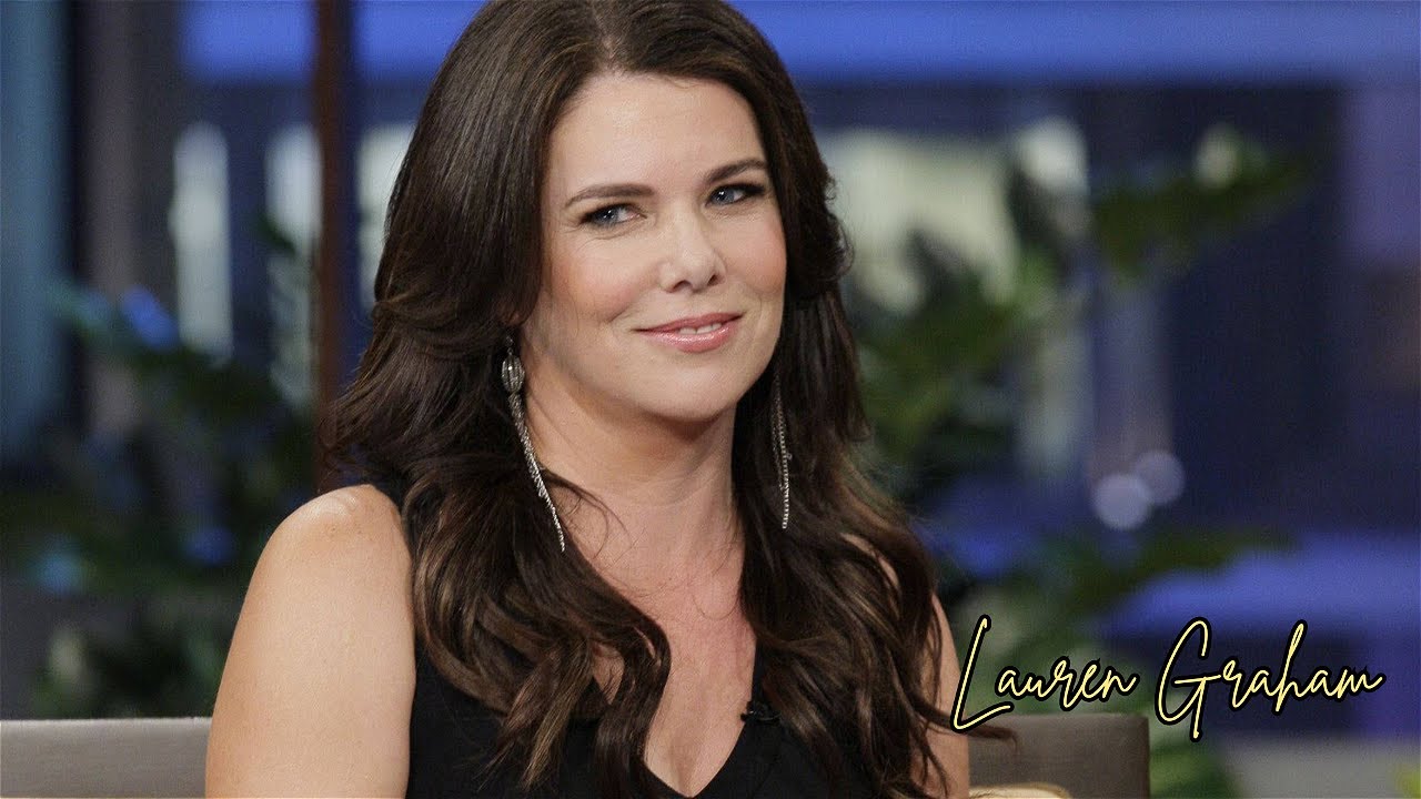 Lauren Graham , 58 , Shows Her Huge Size In New Bikini Photos