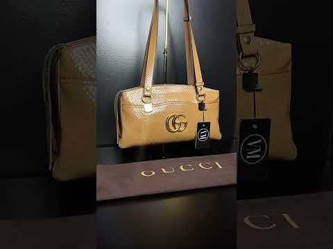 GUCCI ARLI PYTHON TOP HANDLE BAG W/ DUST BAG • WWW.VALEMION.COM