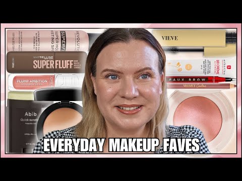 My Go-To Natural Makeup Routine | Simple & Fresh Everyday Look *Makeup Favourites* | Clare Walch