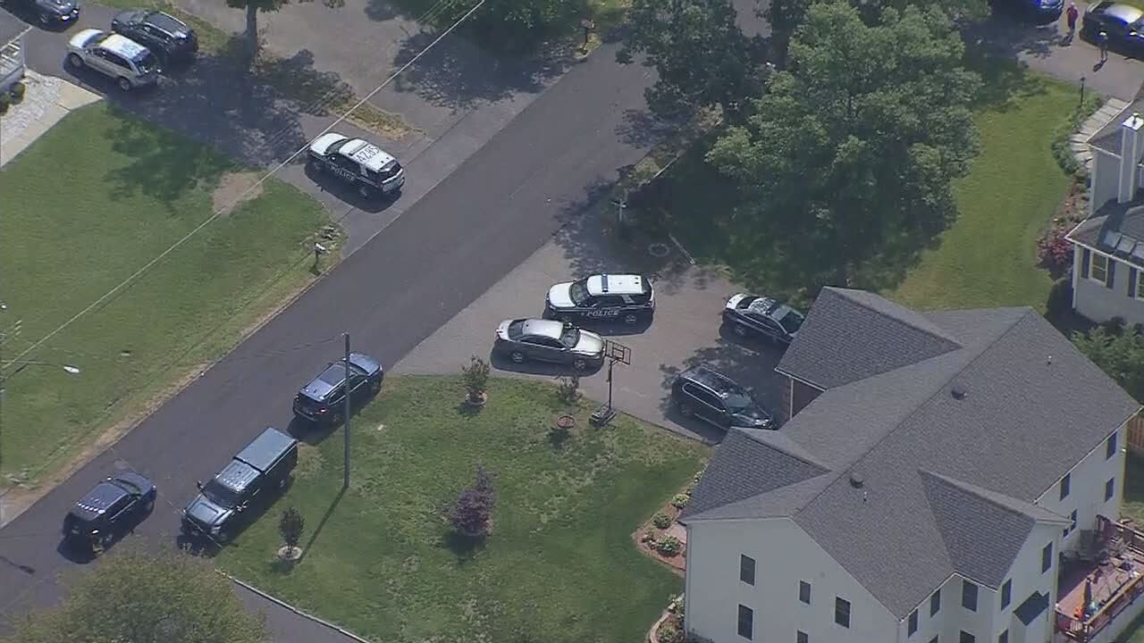 2 dead, 2 injured in shooting in Fairfax County, police say | FOX 5 DC