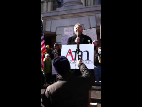 Andrew Breitbart at the Wisconsin State Capital Counterprotest