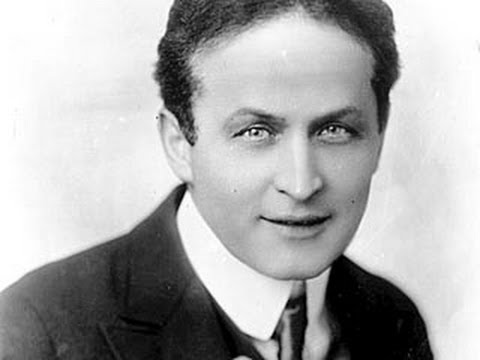 10 Famous Magicians Of All Time