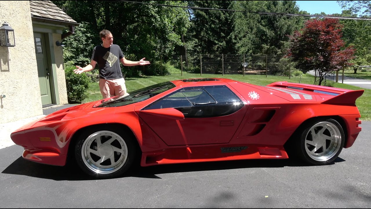The Vector W8 Is the Craziest Supercar Ever Made