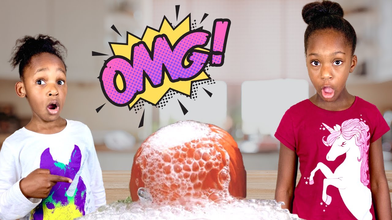 DIY Kids Science Experiment: How to make a Pumpkin Volcano (vinegar and baking soda)