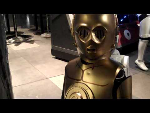 Best C-3PO and R2-D2 homemade costumes