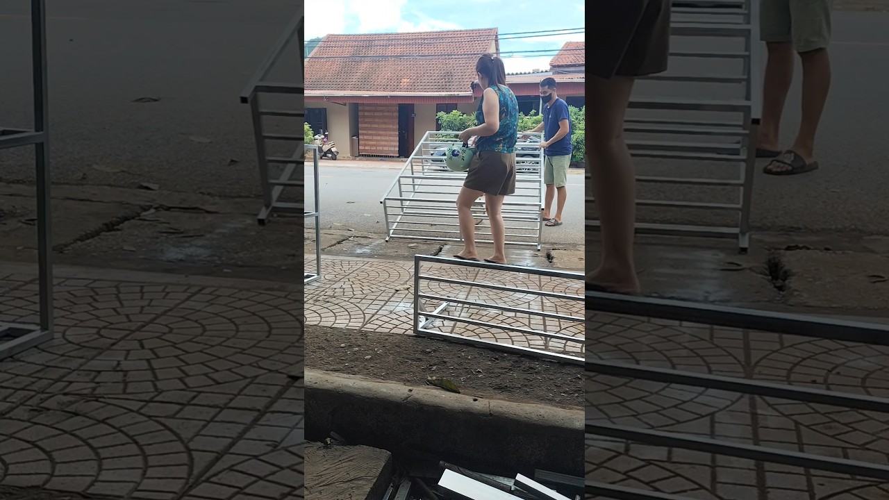 Cân lên để gửi cho khách nhưng Chị che hết màn hình rồi còn đâu 😂😂