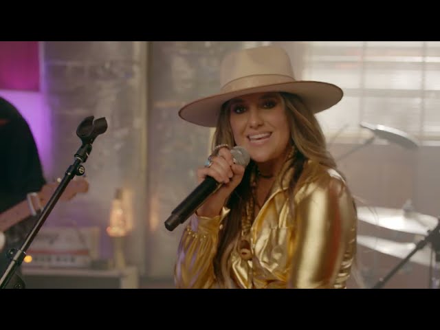 Every country musician to have appeared in the Yellowstone cast, explored