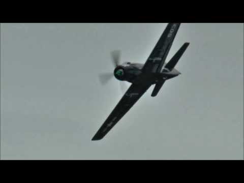 Douglas AD-4N Skyraider -- Shoreham 2013