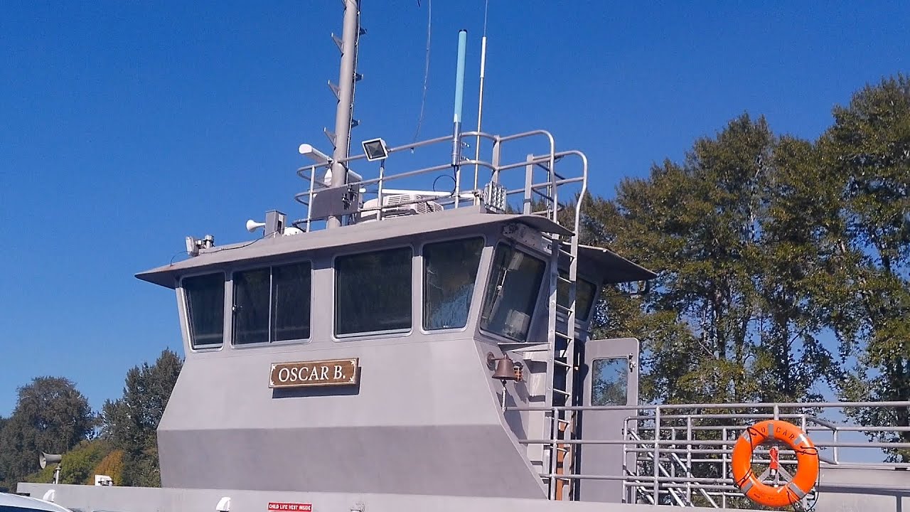 Wahkiakum County Ferry (Travel Video)