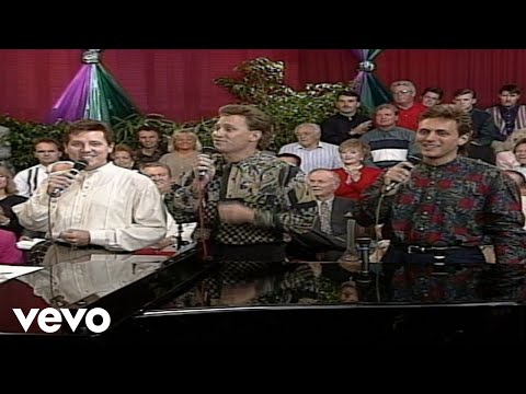 Bill & Gloria Gaither - Stand Up for What I Stand For [Live] ft. Assurance
