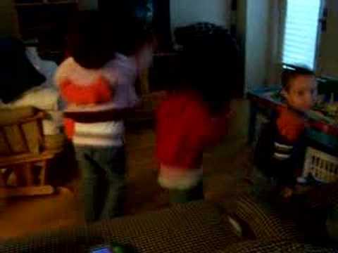 Kids sing Millions of Peaches song
