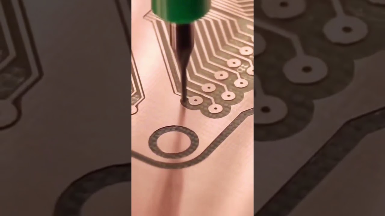 CNC milling of PCB circuit boards！so beautiful！#pcb  #networkengineers#network #router