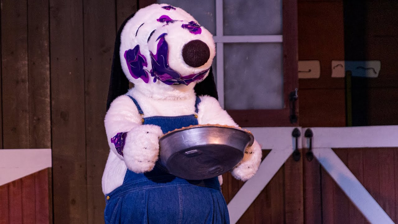 A Very Berry Overview of Knott's Boysenberry Festival