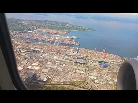 Landing in Sea Tac International Airport in Washington State