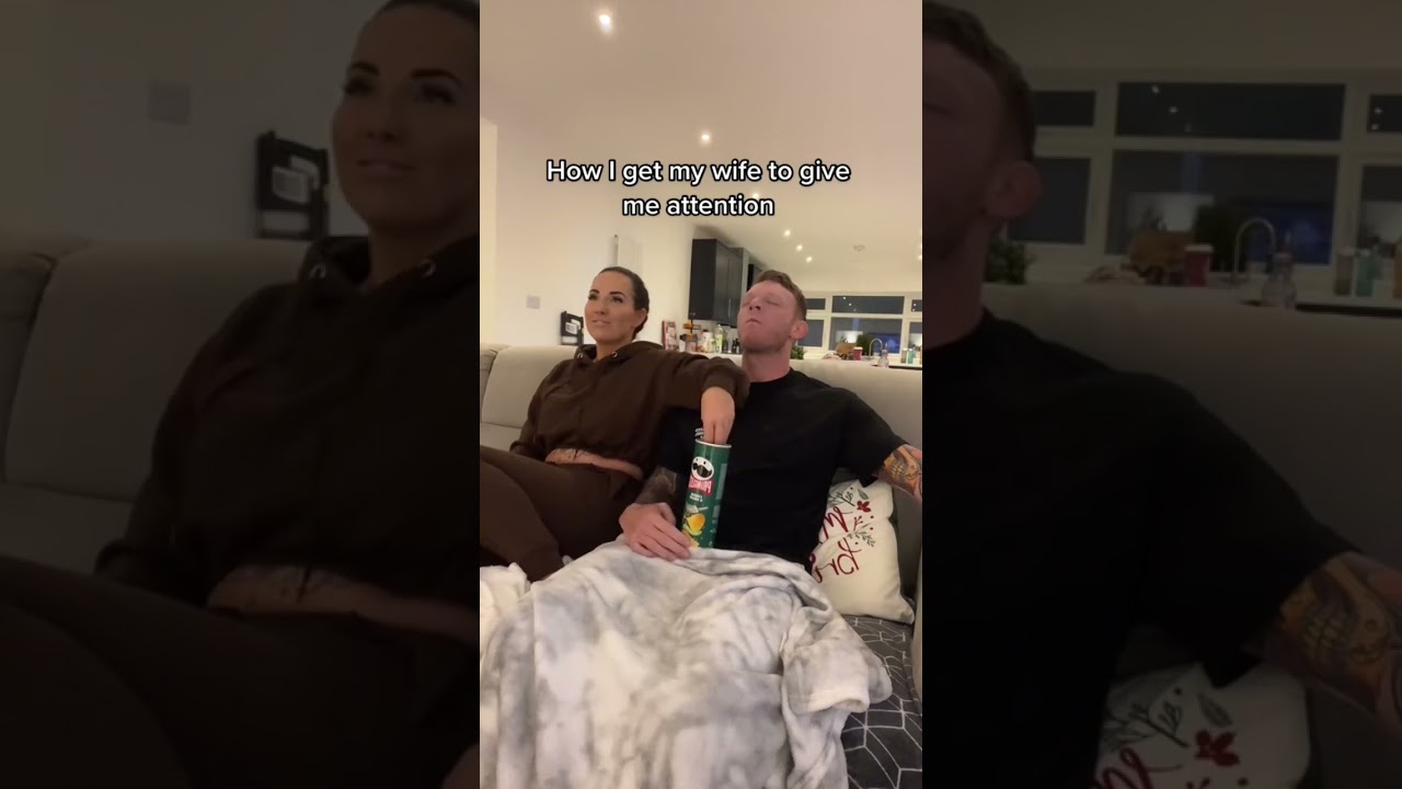 How I get my wife’s attention 🤣🤣 #shorts #couple #relationships #relatable #marriage #funny #humor